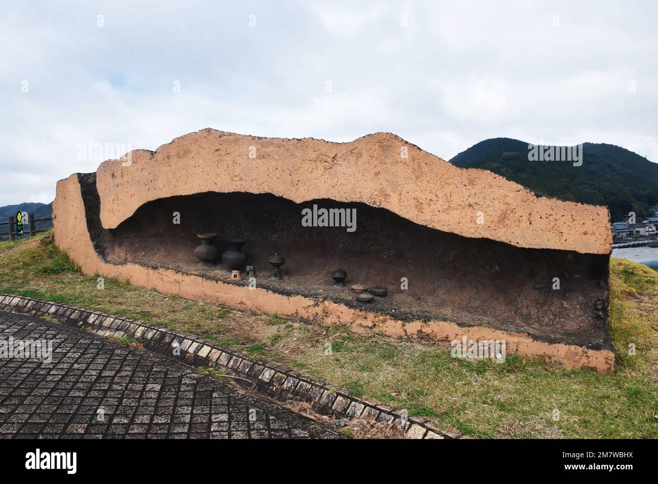 Hasami nagasaki hi-res stock photography and images - Alamy