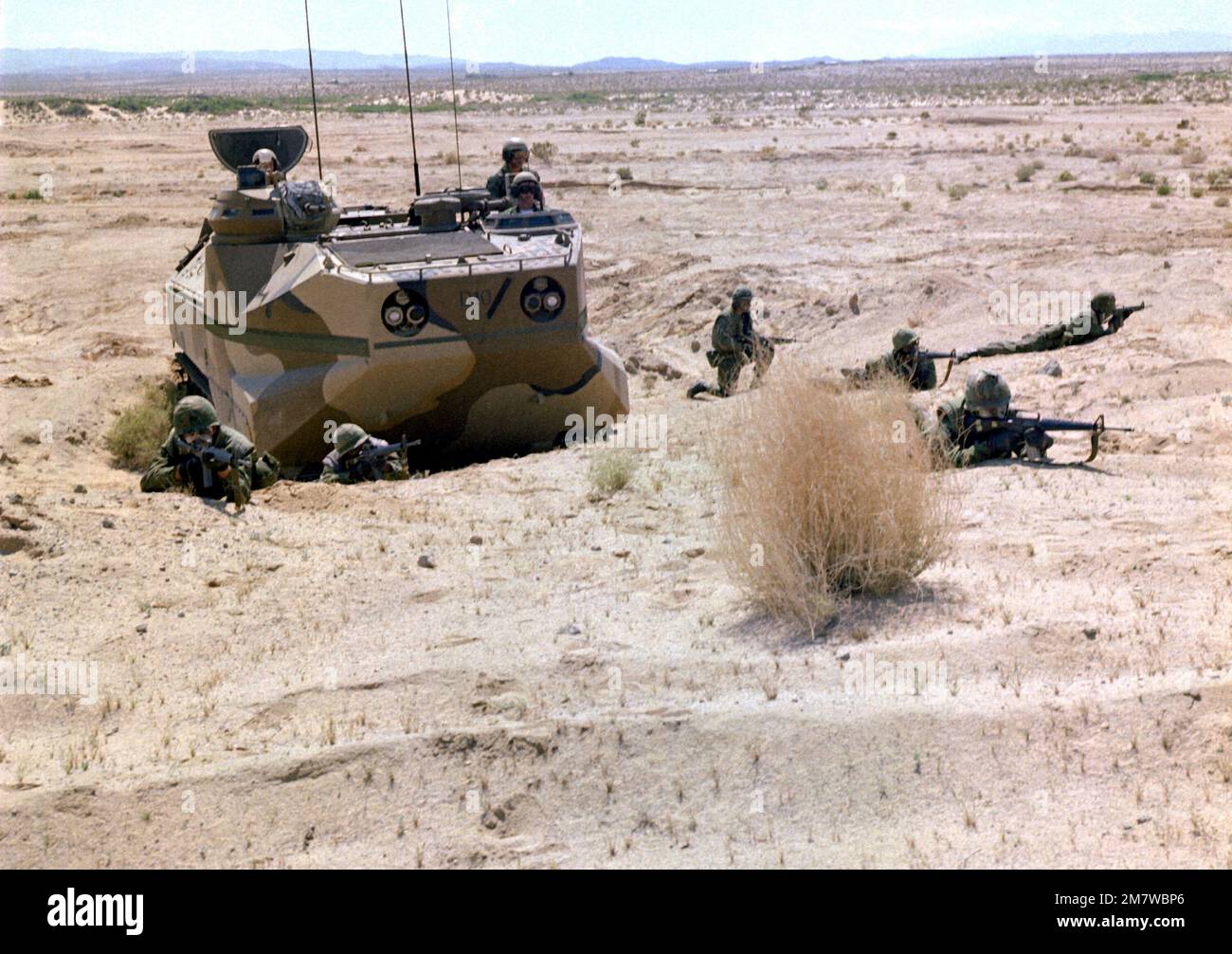 Defensive perimeter setup hi-res stock photography and images - Alamy