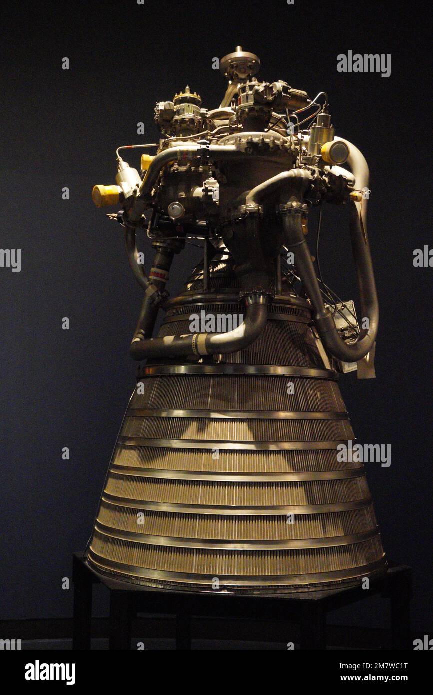 A vertical shot of the Aerojet RL-10 engine in the Science Museum in ...