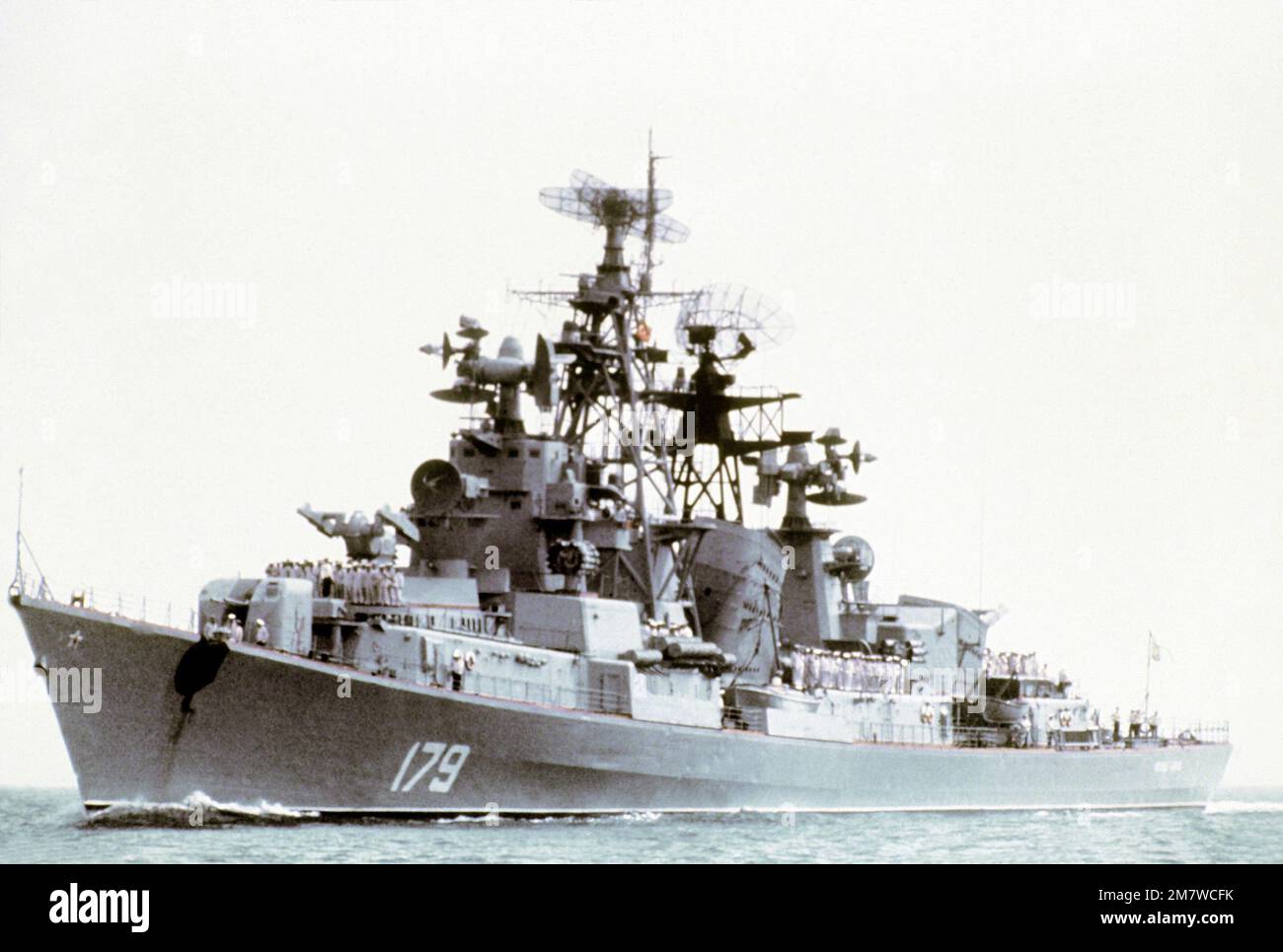 A port bow view of a Soviet Kashin class guided missile destroyer ...