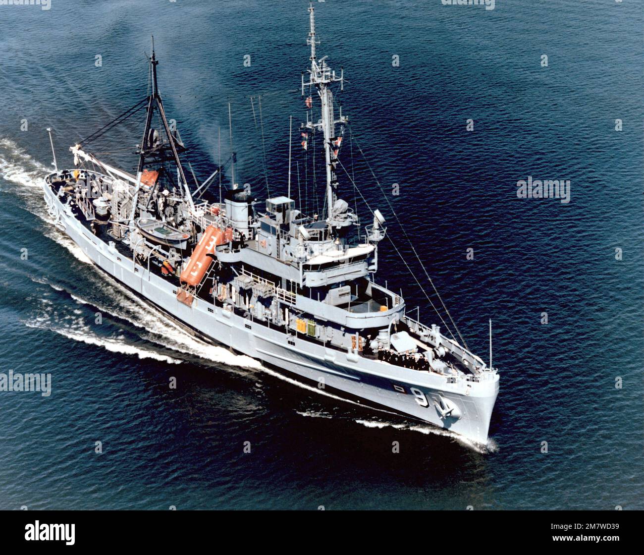Aerial starboard bow view of the submarine rescue ship USS FLORIKAN ...