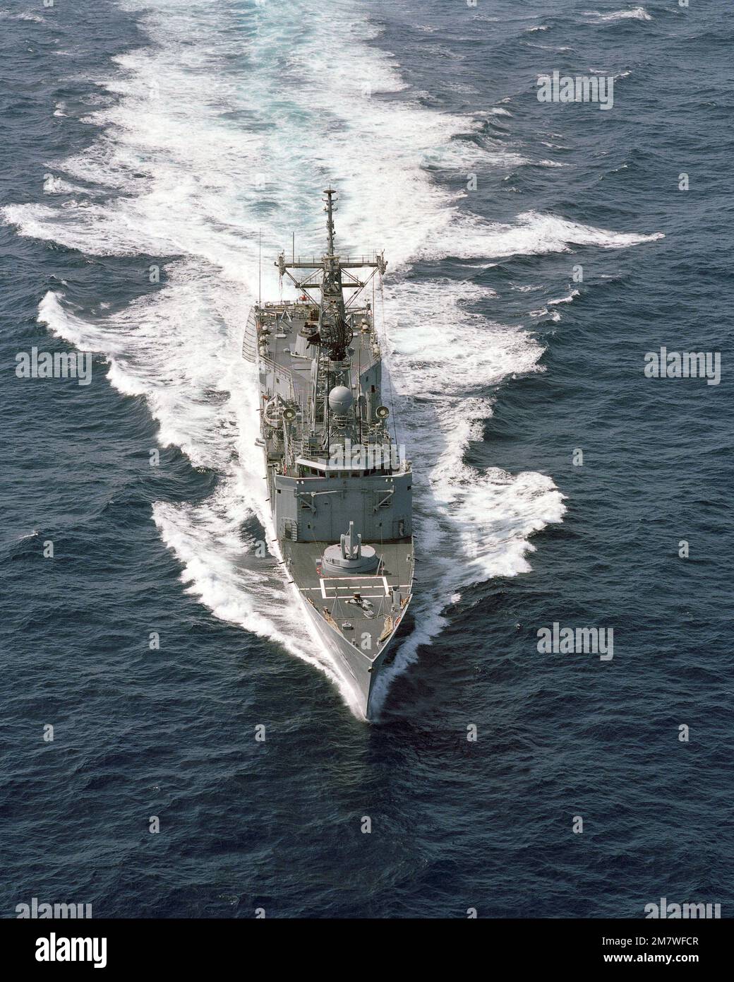 Aerial bow view of the guided missile frigate COPELAND (FFG 25 ...
