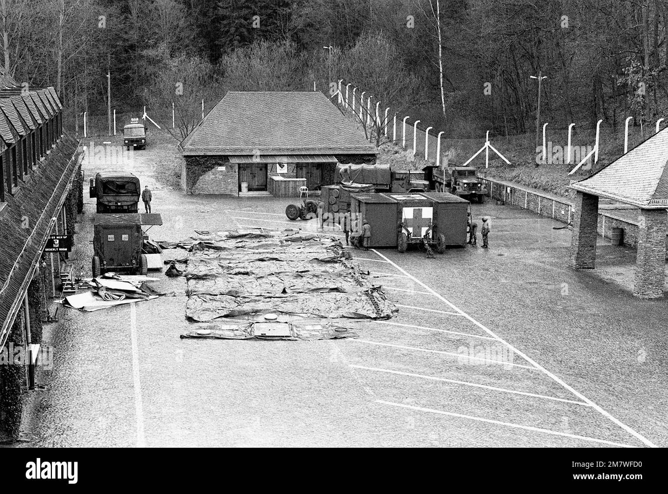 Personnel from the 32nd Combat Support Hospital prepare to erect an ...
