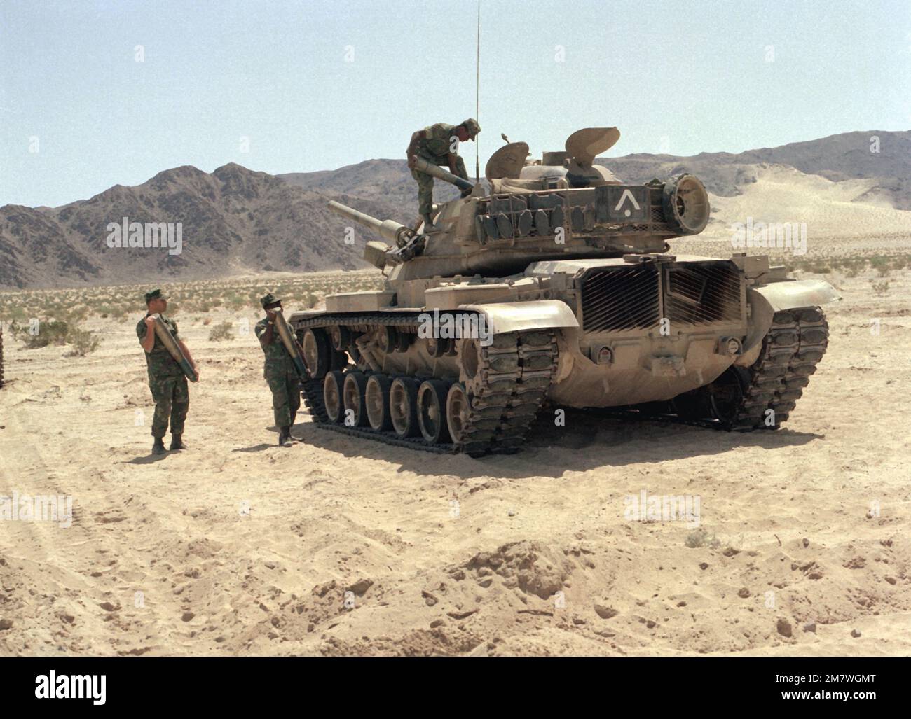 Marines load tank with ammunition hi-res stock photography and images ...