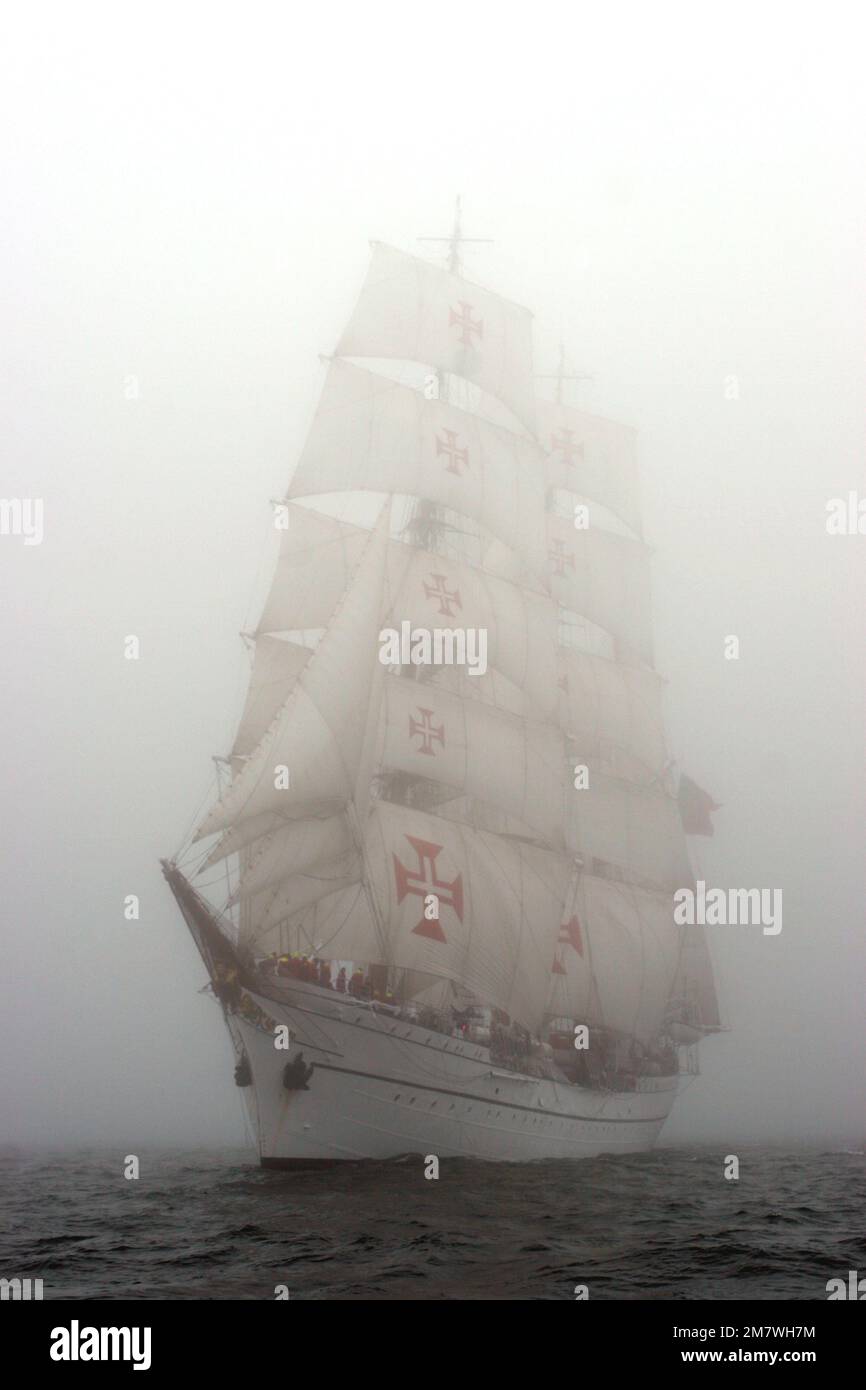 Portuguese Navy tall ship Sagres II, Torbay race start, 2006 Stock ...