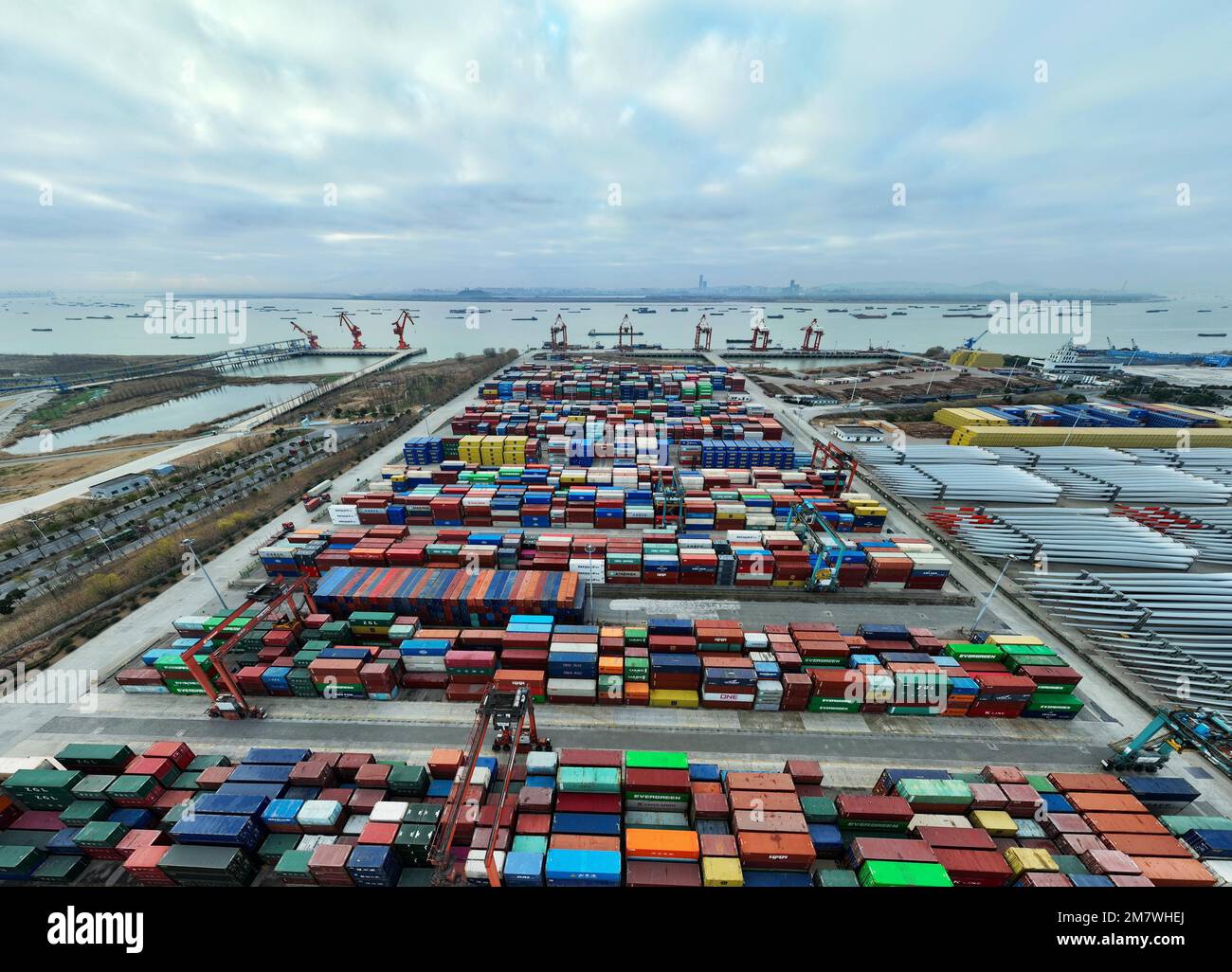 Aerial photo shows the busy scene of the container terminal of Yangzhou ...