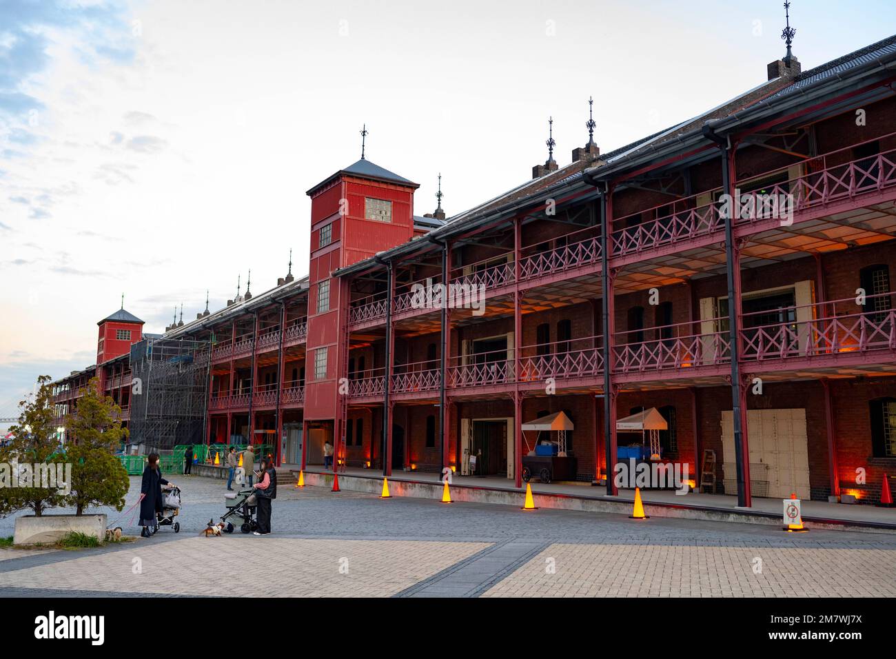 Yokohama, Kanagawa, Japan. 5th Nov, 2022. The Red Brick Warehouse (èµ ...
