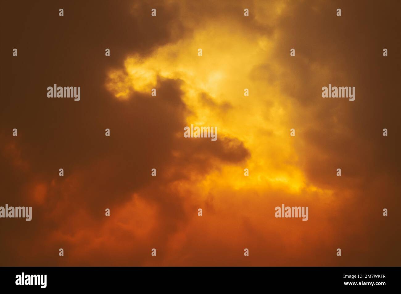 Cloudy design pattern hi-res stock photography and images - Alamy