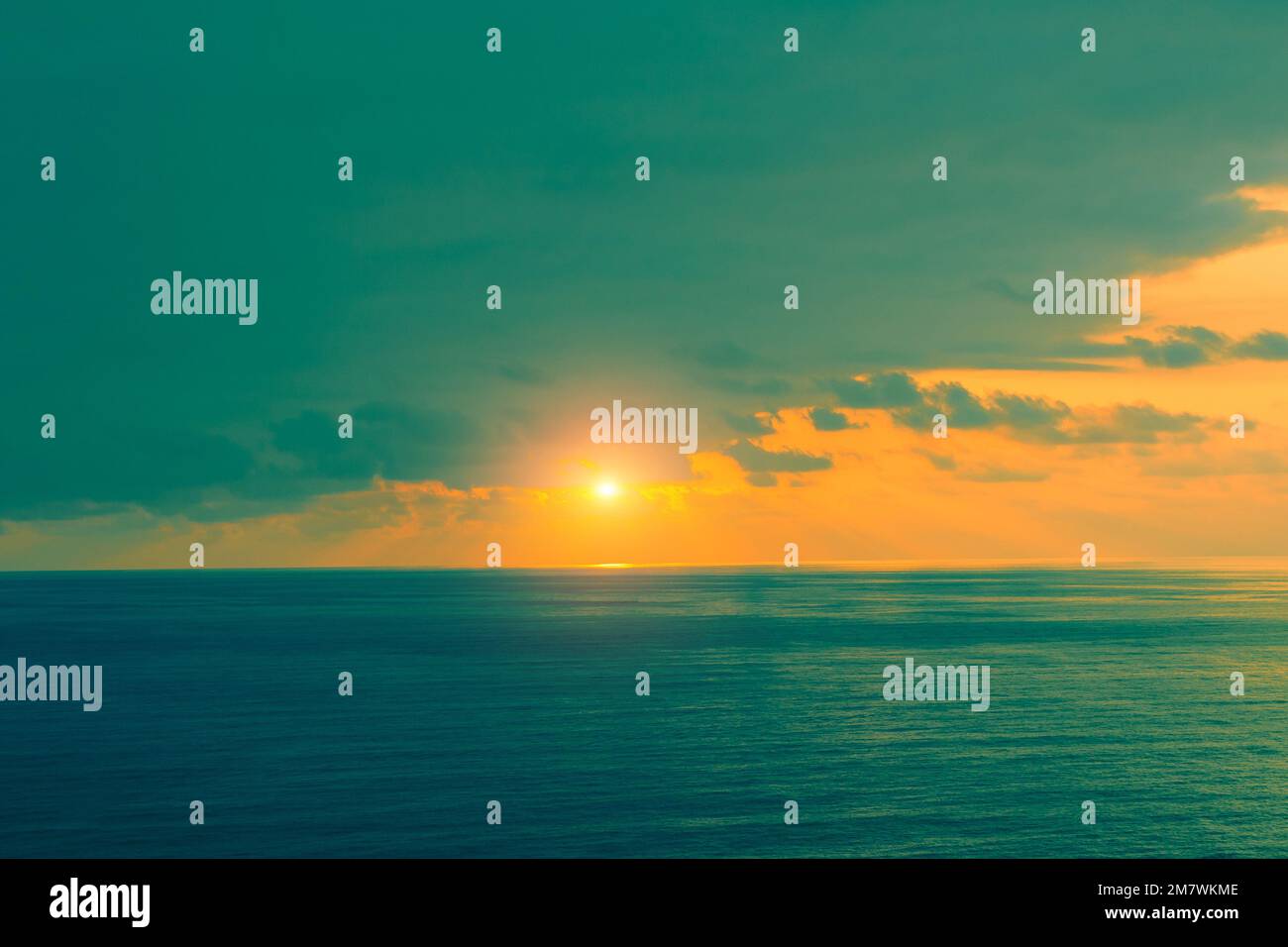 Seascape in the early morning. Sunrise over the sea Stock Photo - Alamy