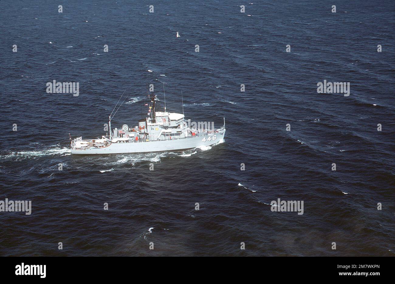Aerial starboard beam view of the ocean minesweeper USS FORTIFY (MSO ...