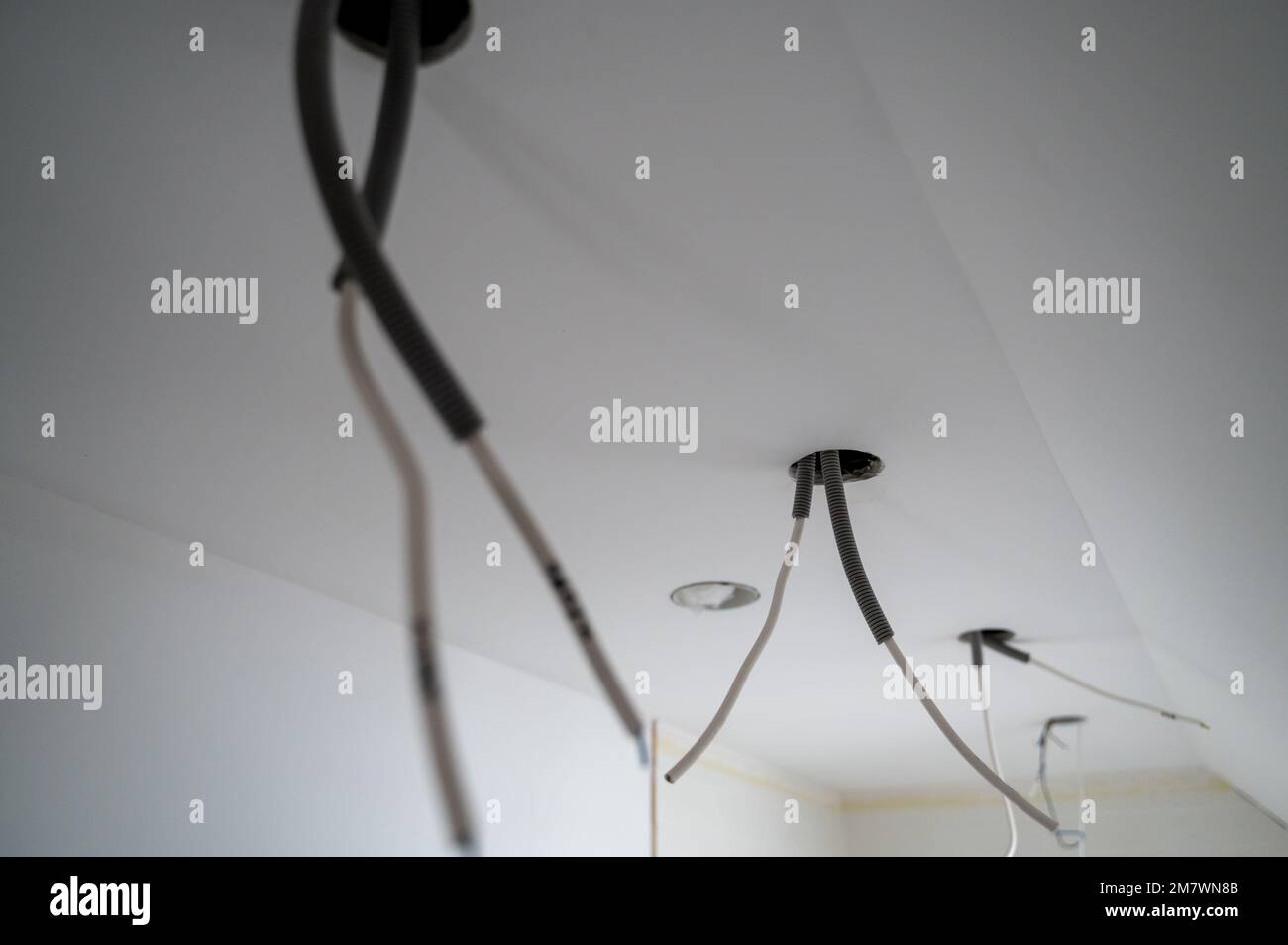 Holes in ceiling hi-res stock photography and images - Alamy