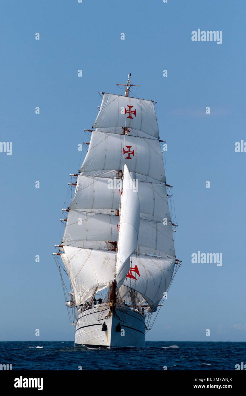 Portuguese Navy tall ship Sagres II, New Jersey race start, 2015 Stock ...