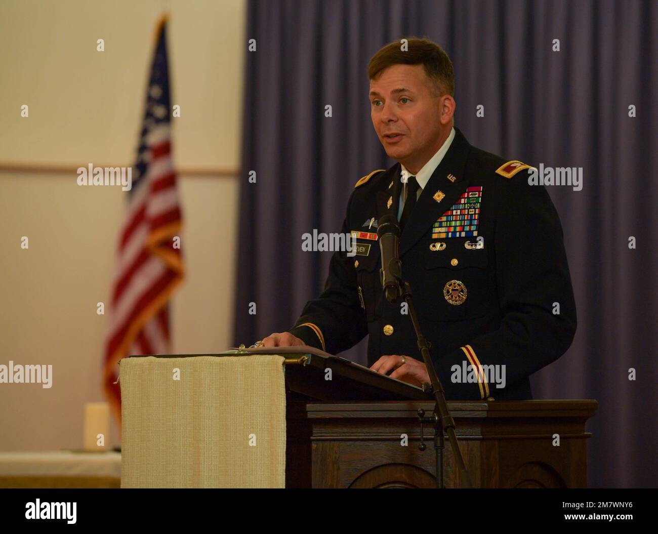 U.S. Army Col. Douglas LeVien, 21st Theater Sustainment commanding ...