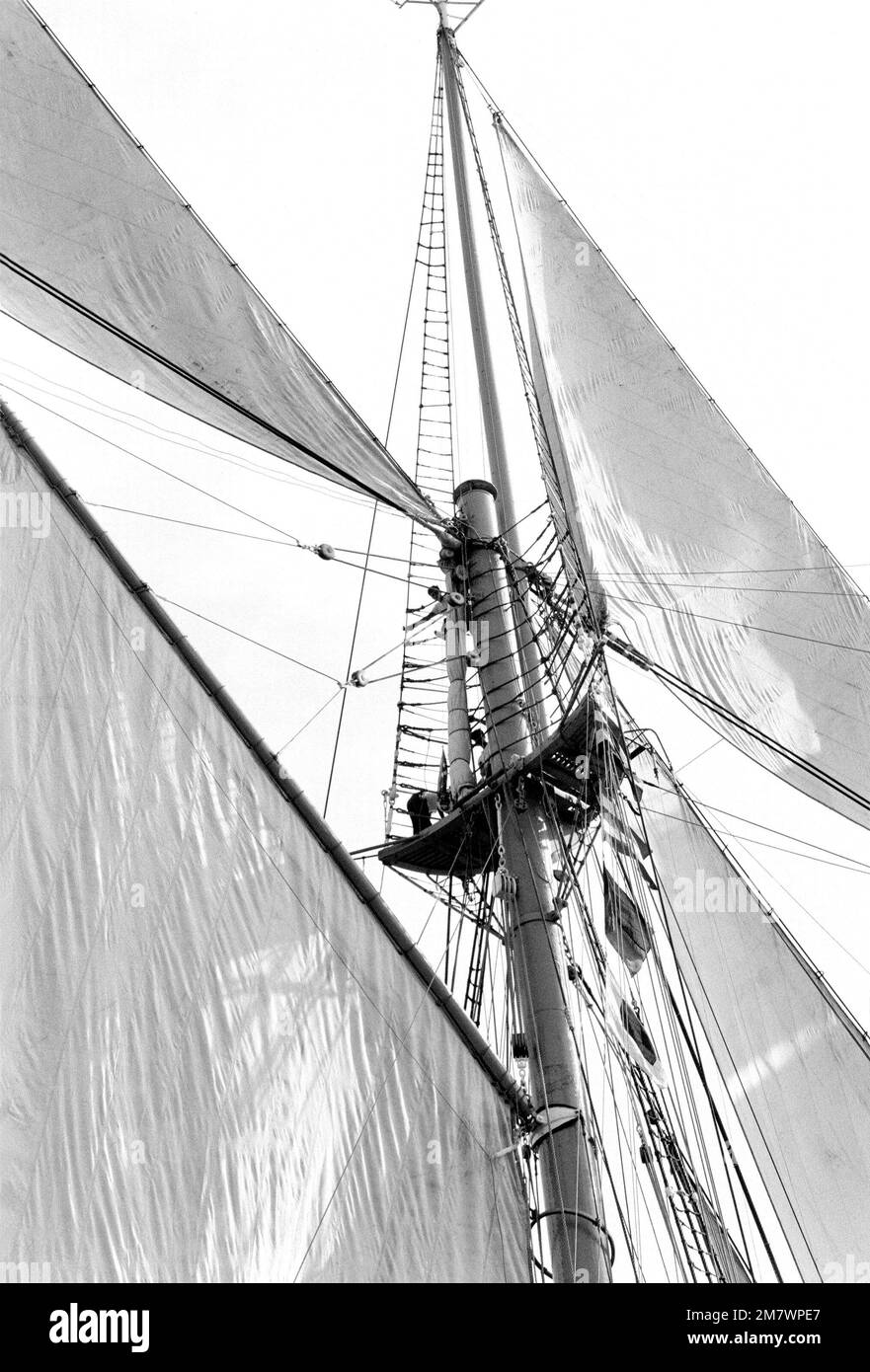 A view of the sails and mast of the Chilean training ship ESMERALDA ...