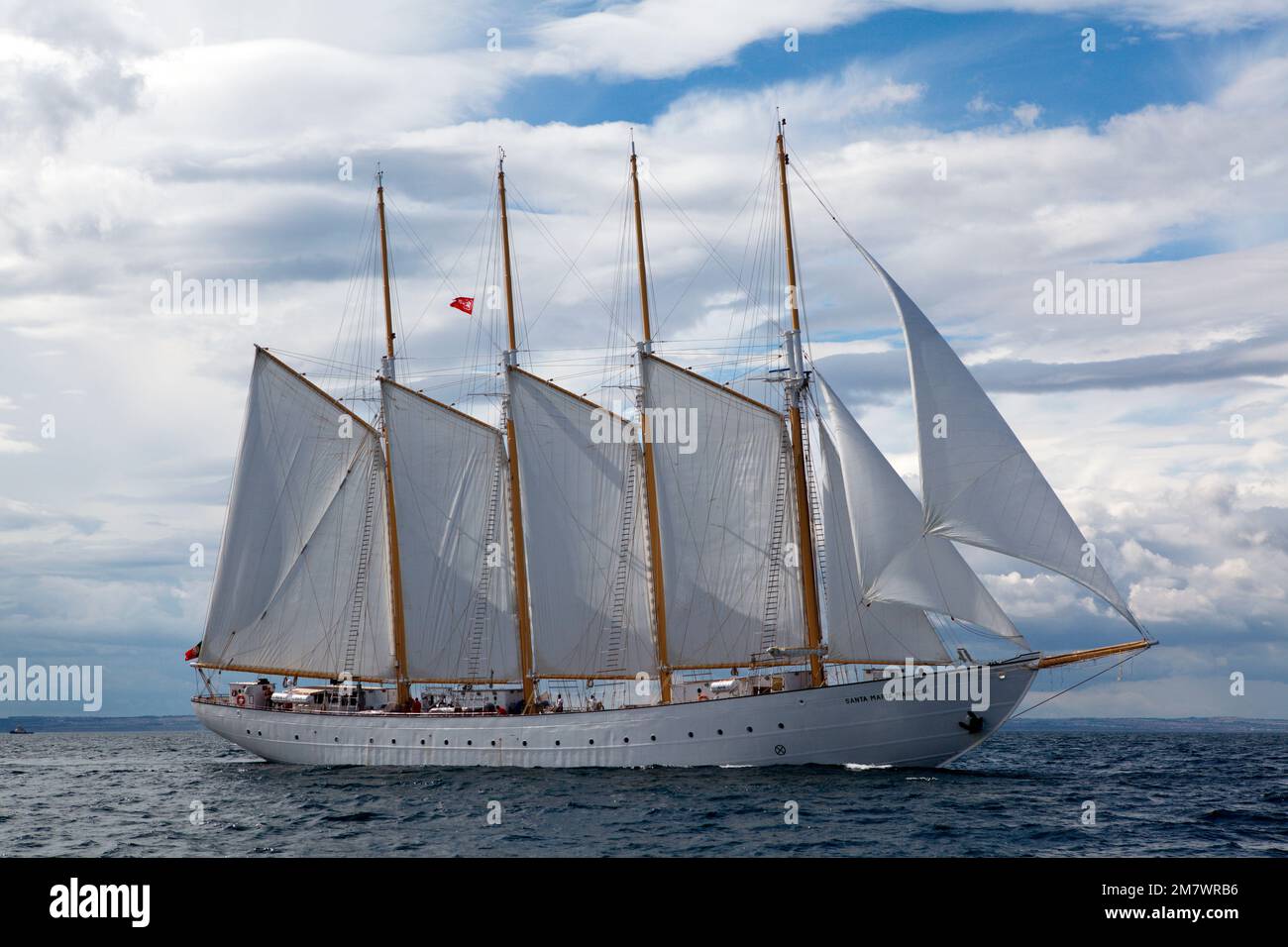 Portuguese schooner Santa Maria Manuela, Hartlepool race start, 2010 ...