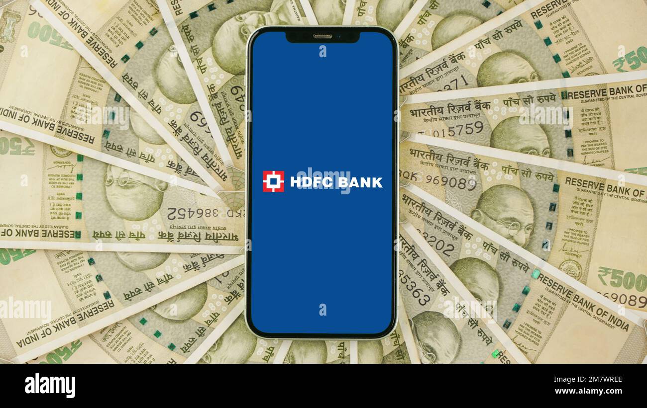 Hdfc bank logo hi-res stock photography and images - Alamy