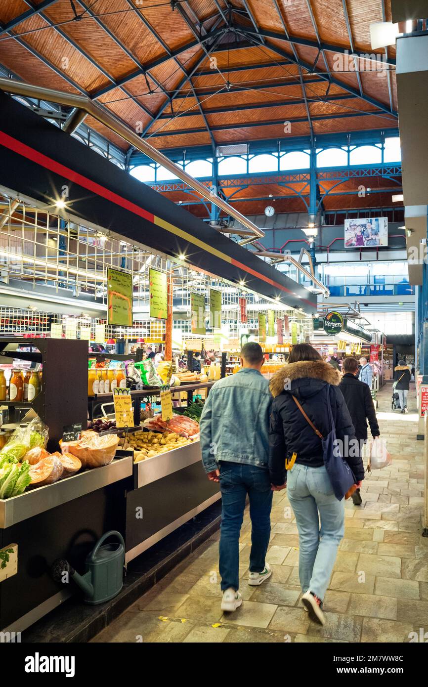 Troyes (north-eastern France): atmosphere on a market day around the ...