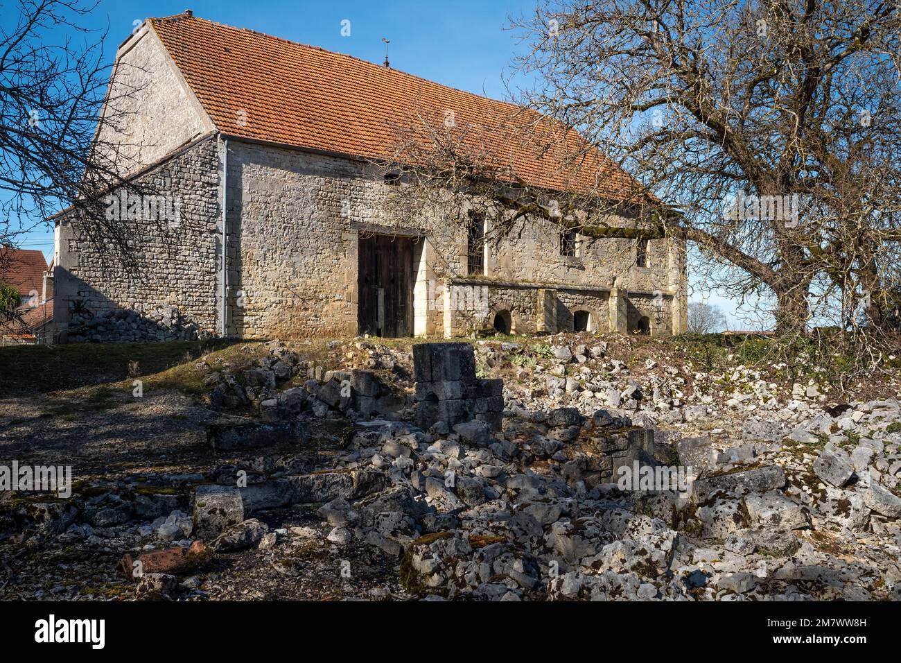 Abbey of mormant hi-res stock photography and images - Alamy