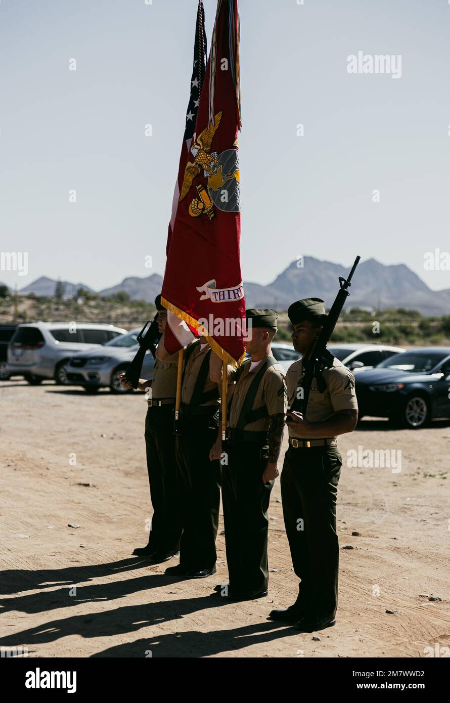 U.S. Marines with 3rd Light Armored Reconnaissance Battalion, 1st ...