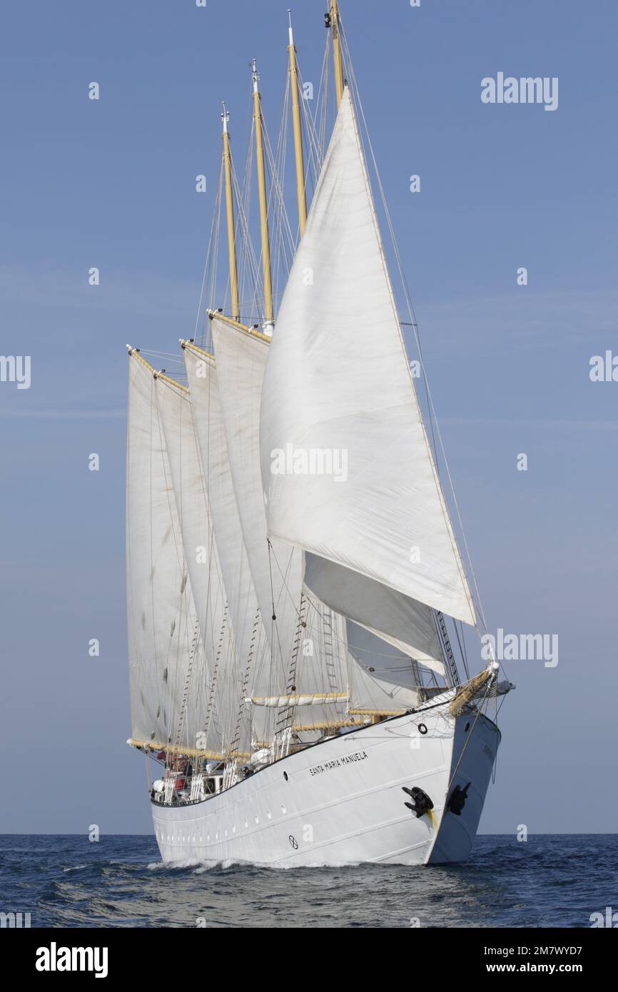 Portuguese schooner Santa Maria Manuela, Torbay race start, 2017 Stock ...
