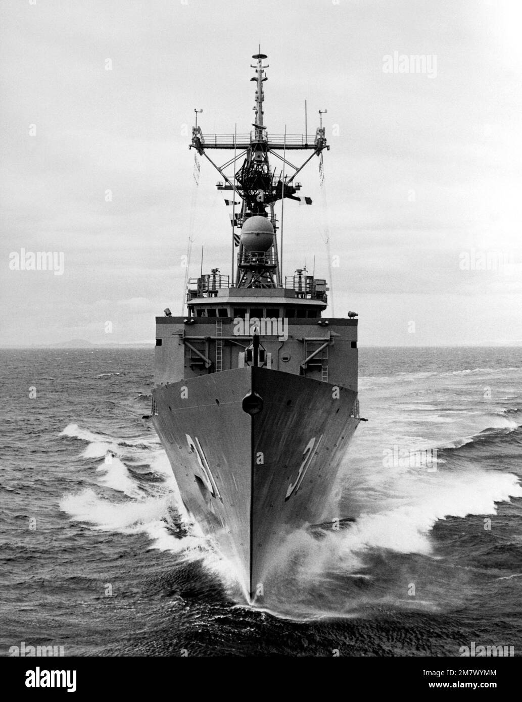 A bow view of the guided missile frigate USS STARK (FFG-31) underway ...