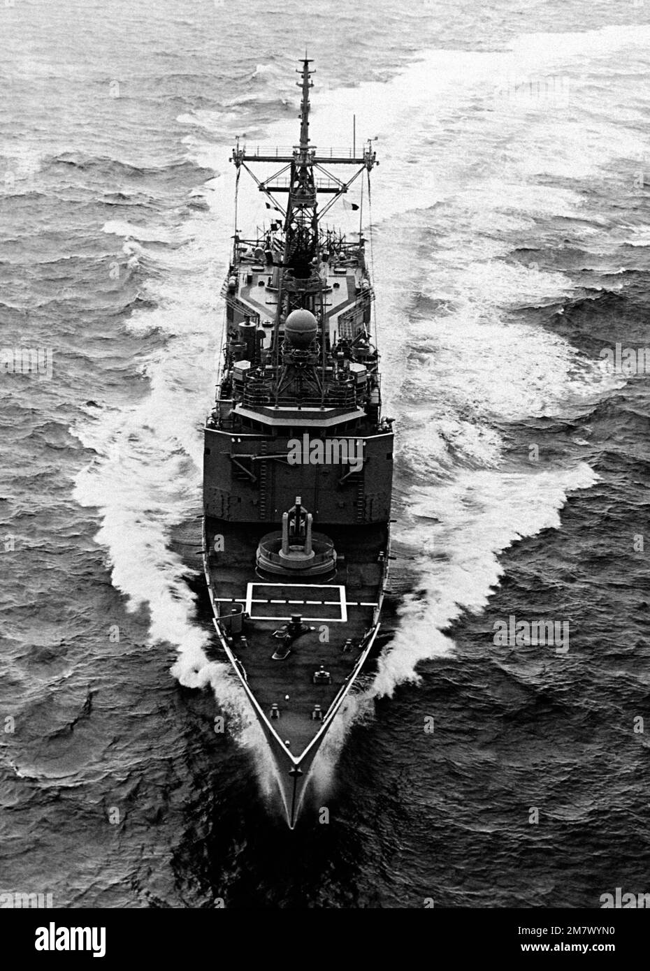 A bow view of the guided missile frigate USS STARK (FFG 31) underway ...