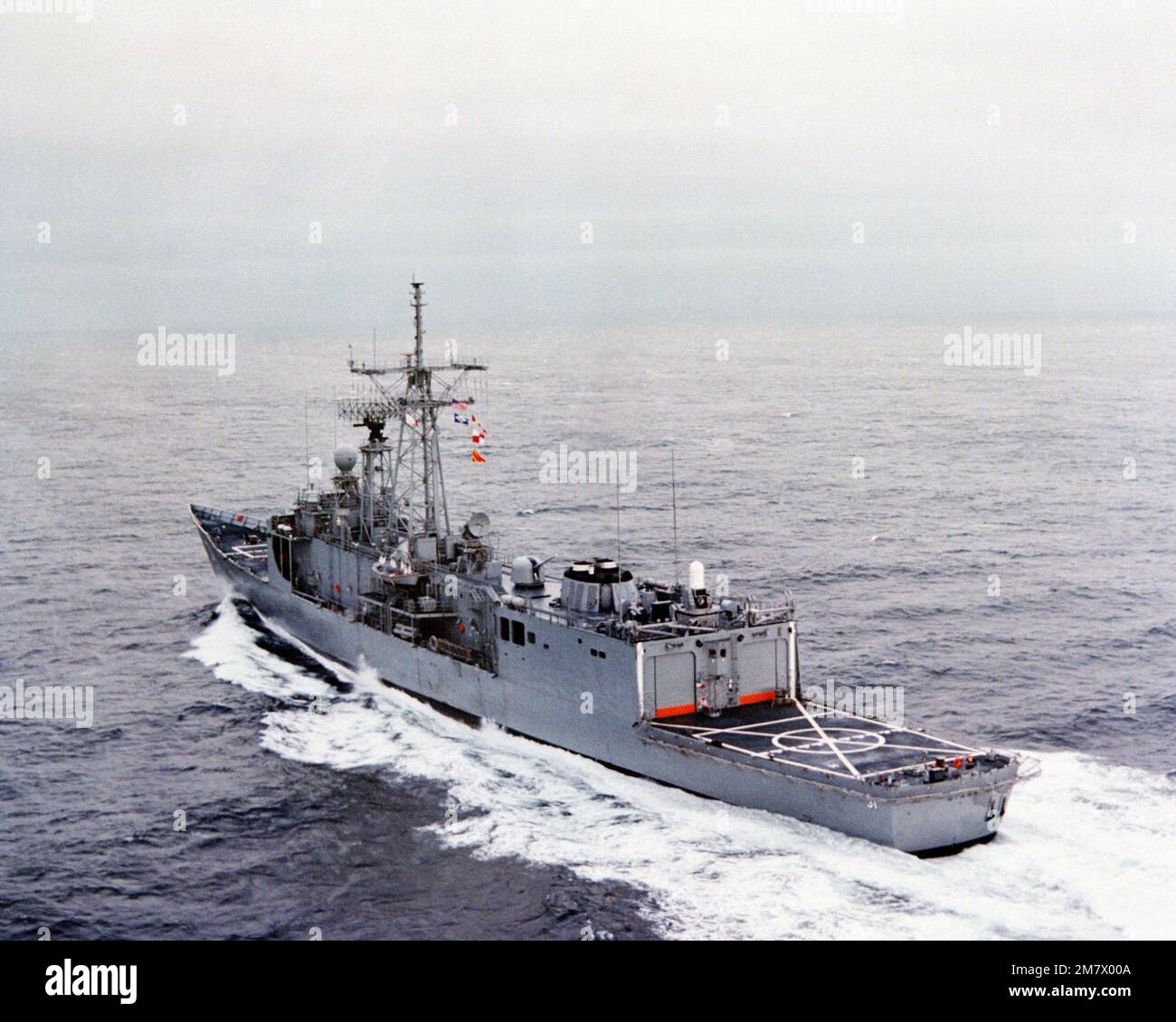 An aerial port quarter view of the guided missile frigate STARK (FFG-31 ...
