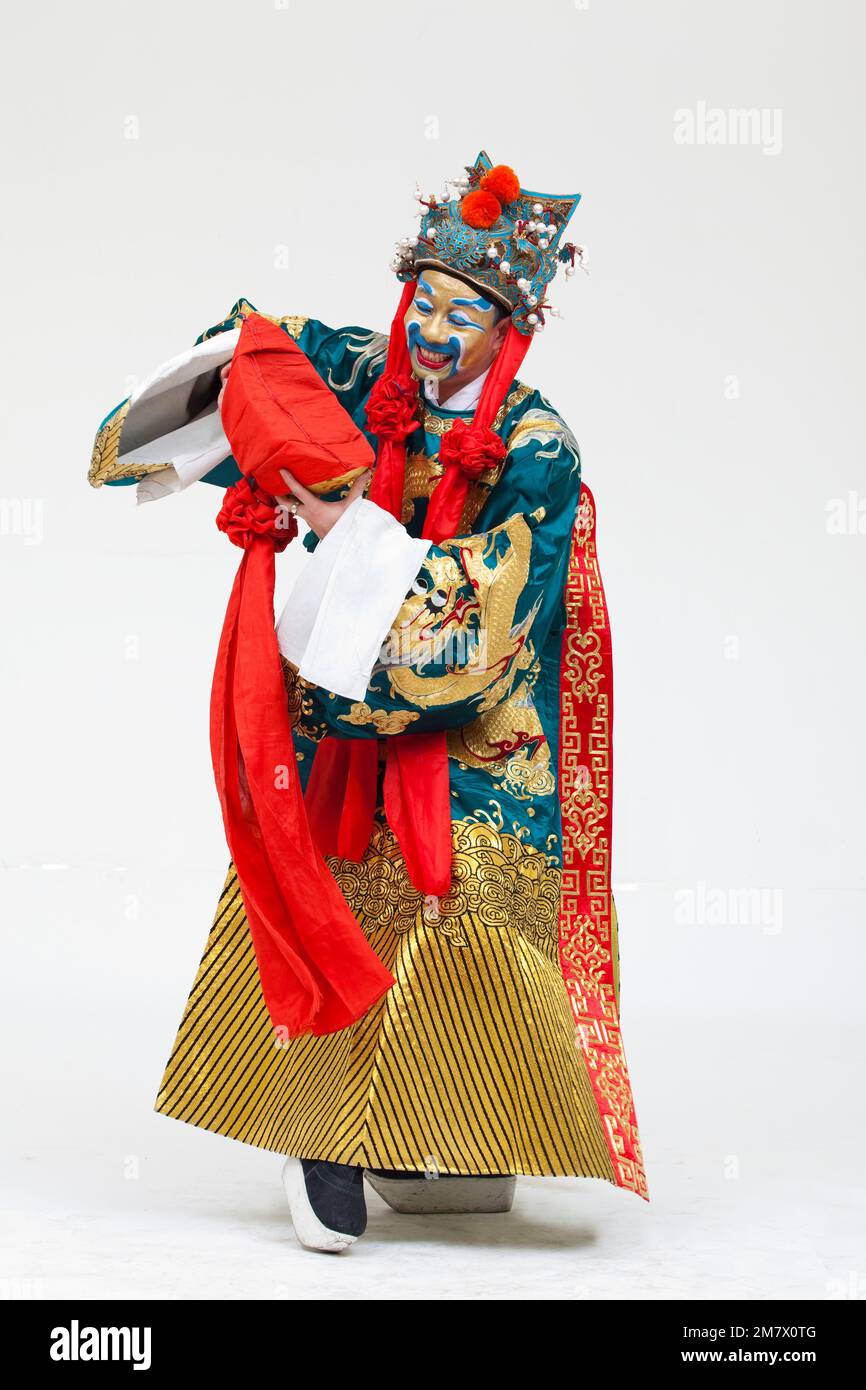 Chinese operas hi-res stock photography and images - Alamy