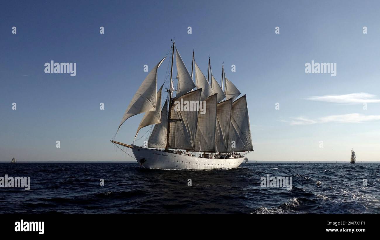 Portuguese schooner Santa Maria Manuela, Sunderland race start, 2018 ...