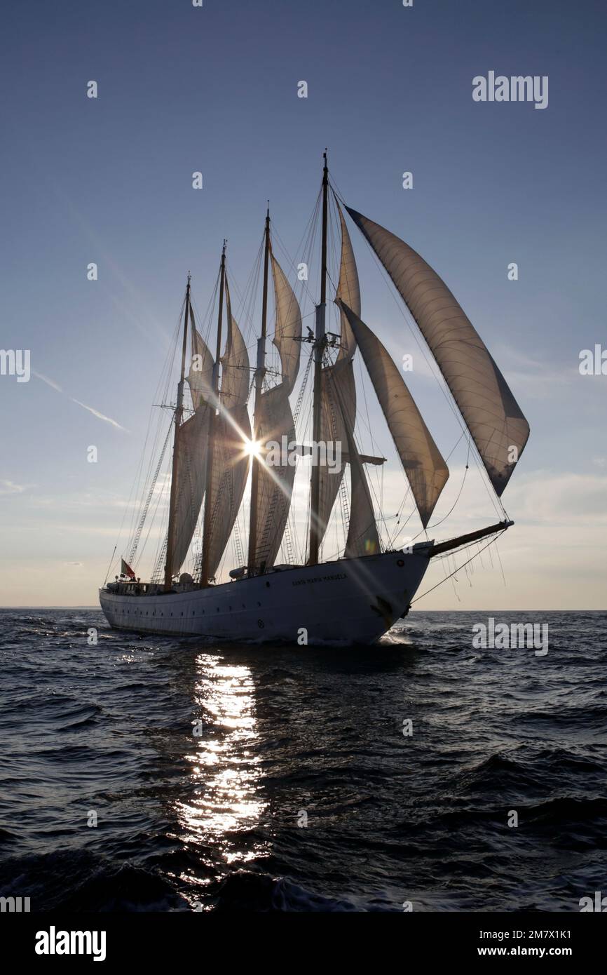 Portuguese schooner Santa Maria Manuela, Sunderland race start, 2018 ...