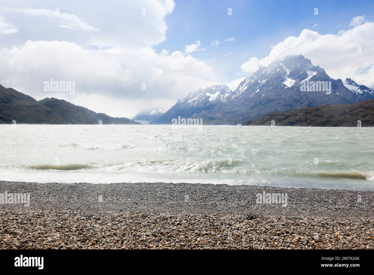 Views of the Grey Glacier lake Stock Photo - Alamy
