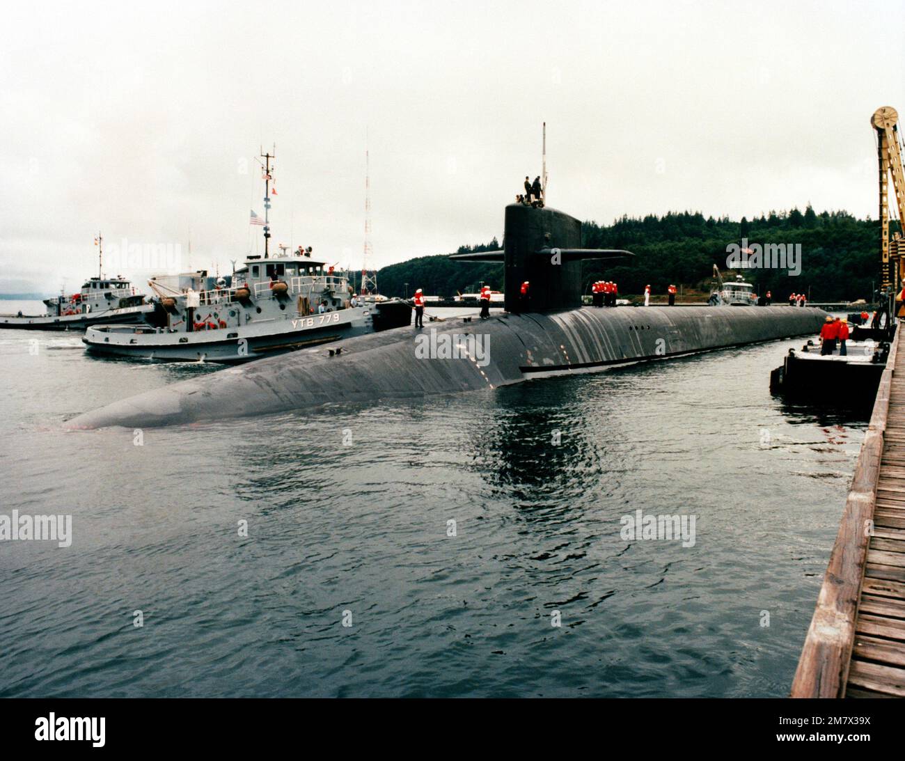 A port bow view of the nuclear-powered strategic missile submarine USS ...