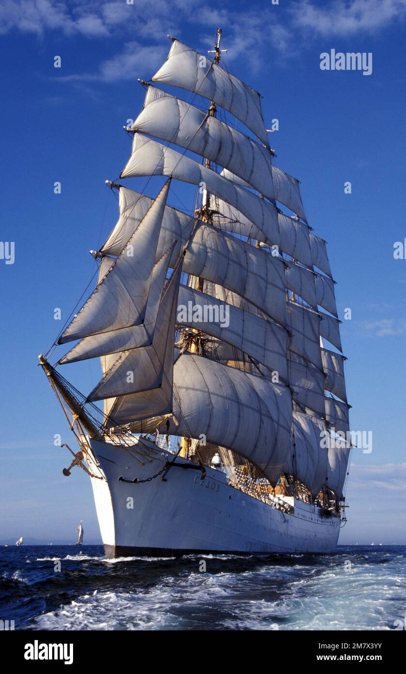 Russian tall ship Sedov, Stavanger race start, 1997 Stock Photo - Alamy