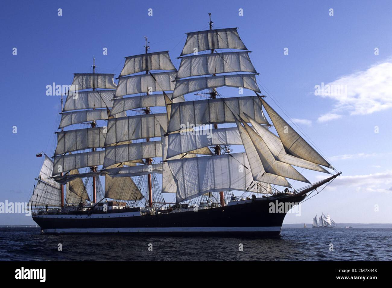 Russian tall ship Sedov, Stavanger race start, 2004 Stock Photo - Alamy