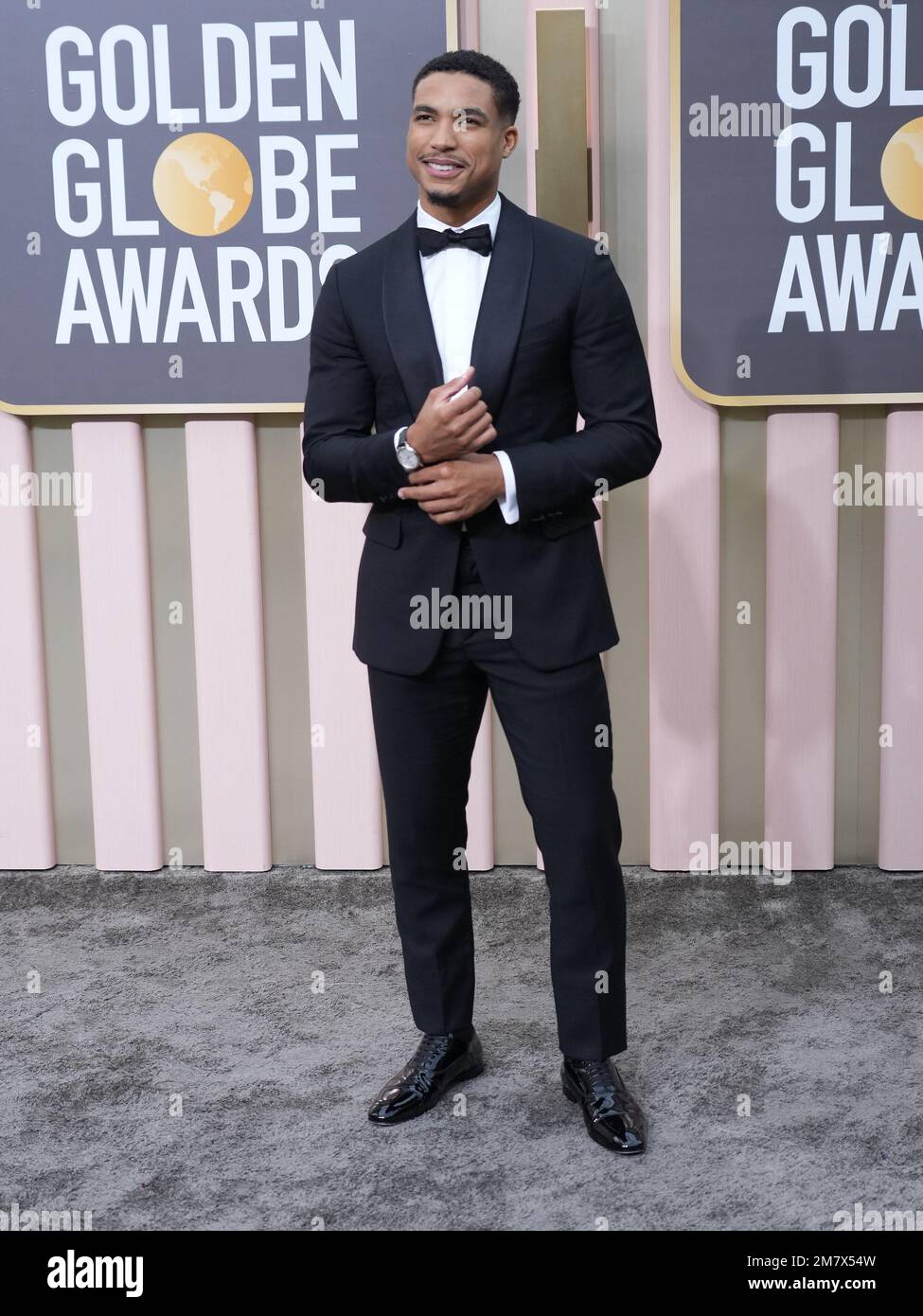 Los Angeles, USA. 10th Jan, 2023. Greg Tarzan Davis arrives at the 80th ...