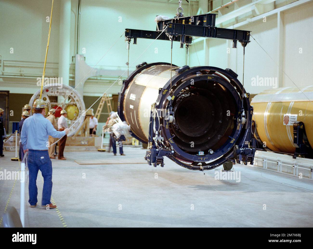 Linear charge hi-res stock photography and images - Alamy