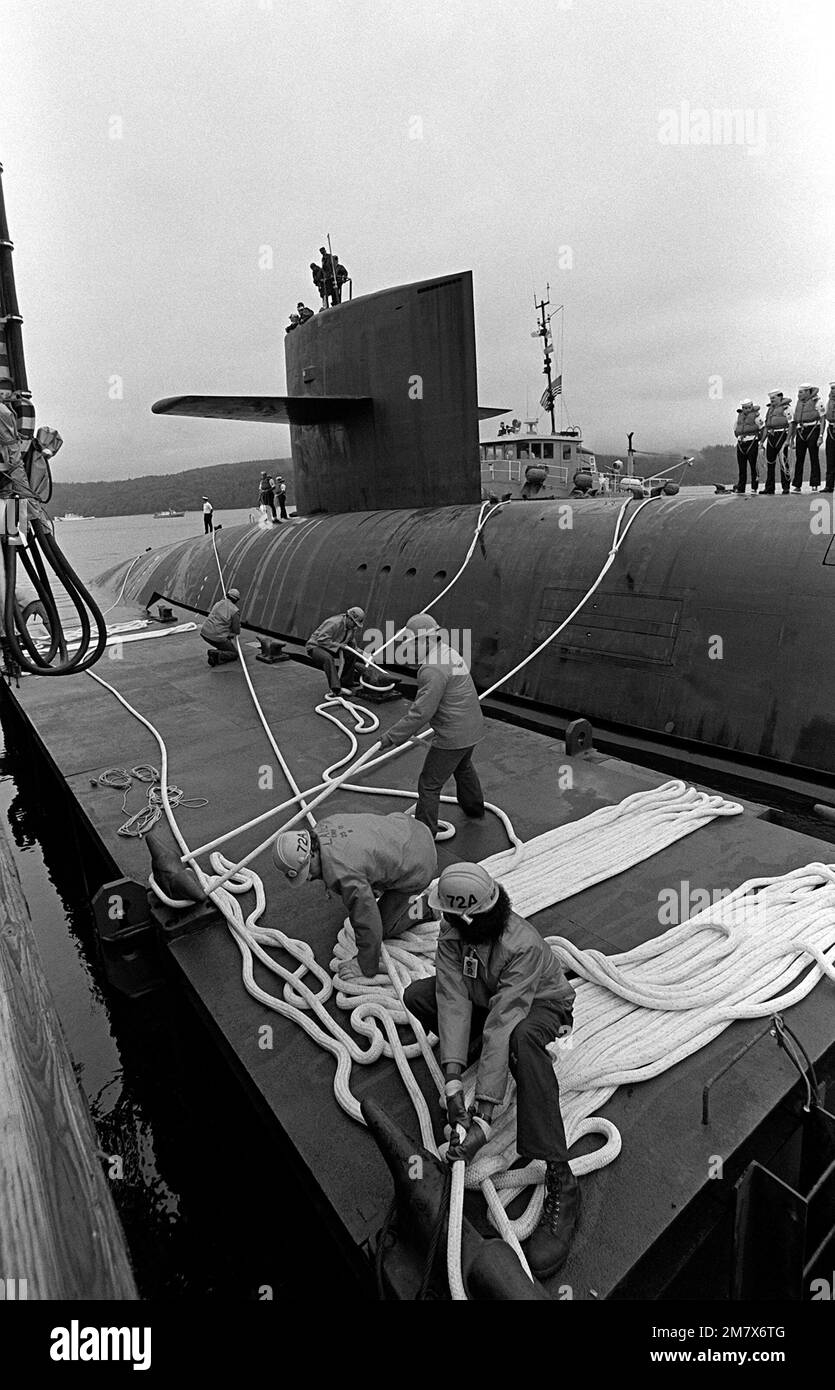 A port quarter view of the nuclear-powered strategic missile submarine ...