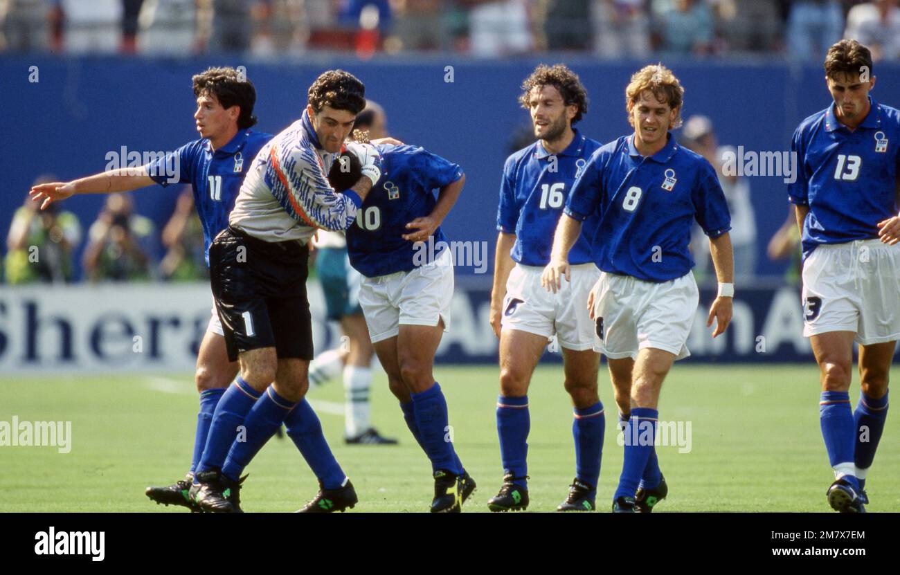 Roberto mussi 1994 hi-res stock photography and images - Alamy