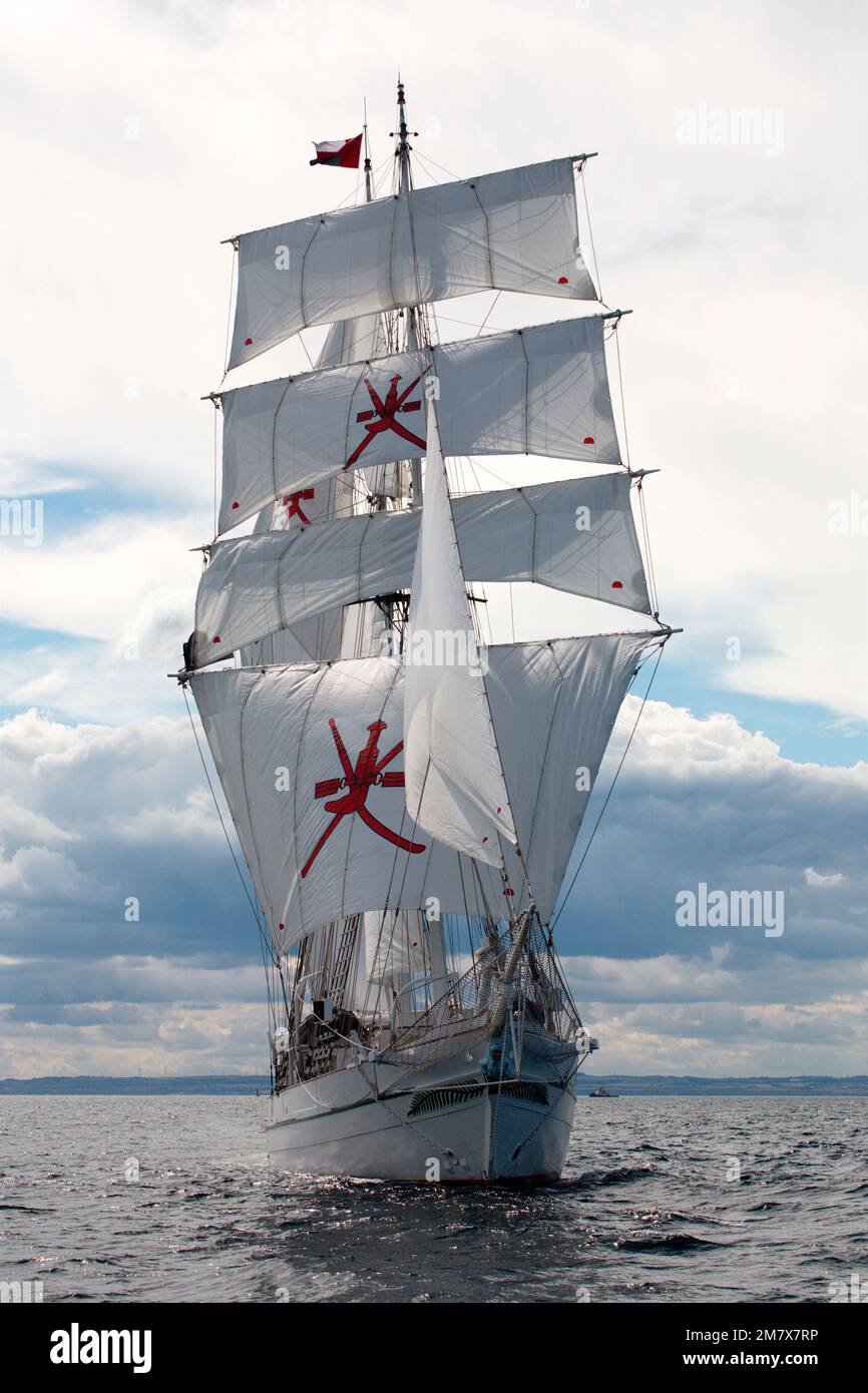 Omani Navy ship Shabab Oman, Hartlepool race start, 2010 Stock Photo ...
