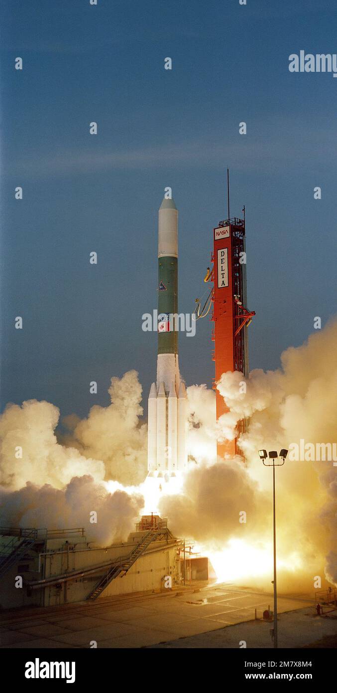 Telesat hi-res stock photography and images - Alamy