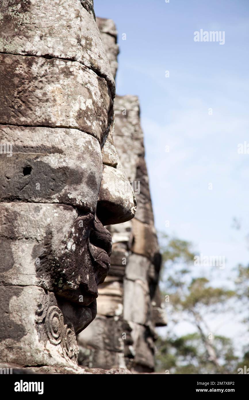 faces in the temples of angkor Stock Photo - Alamy