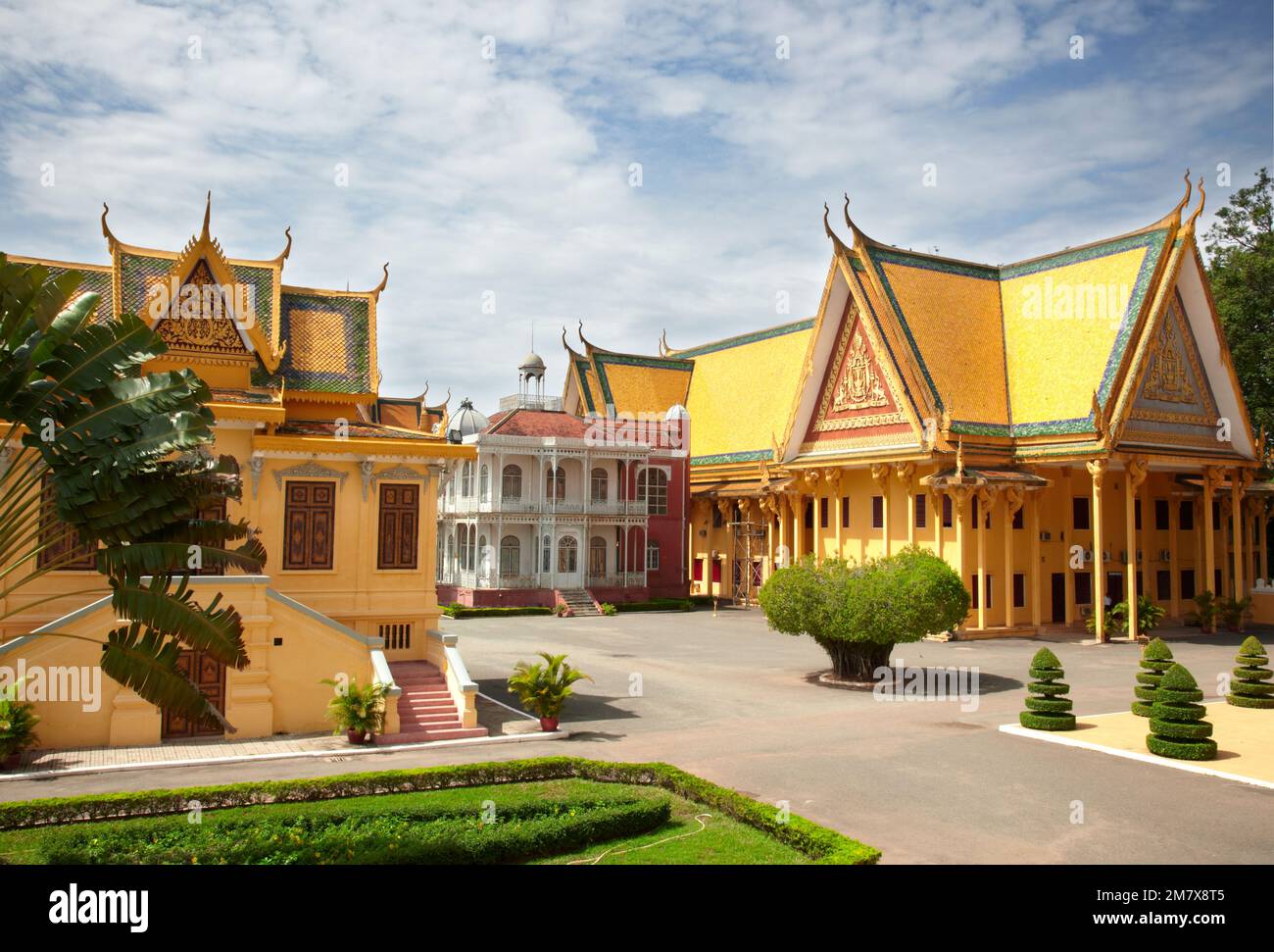 Napoleon iii pavilion phnom penh hi-res stock photography and images ...