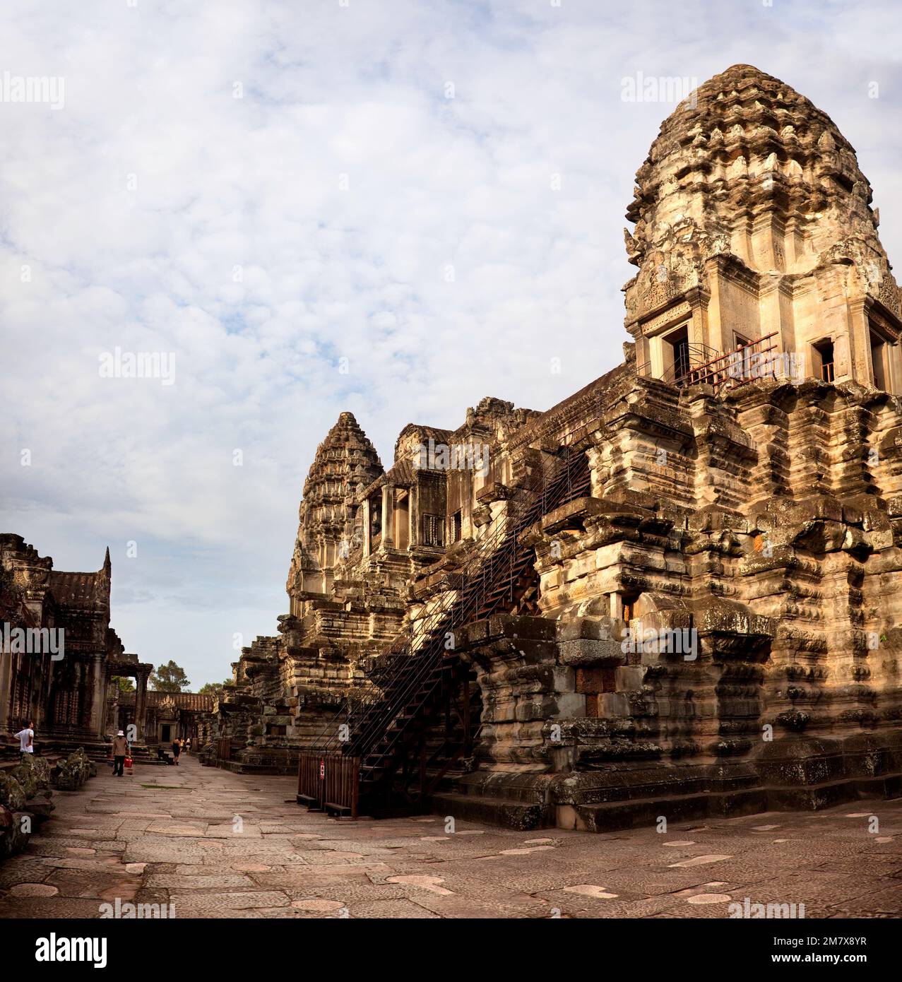 Interior of Angkor. Temple of Angkor Wat Stock Photo - Alamy