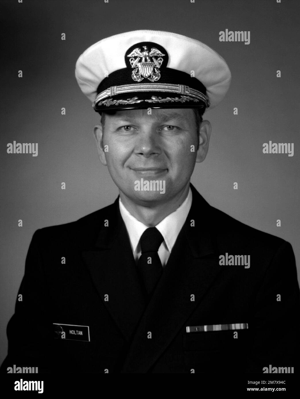 CAPT James R. Holtan, USN (covered). Country: Unknown Stock Photo - Alamy