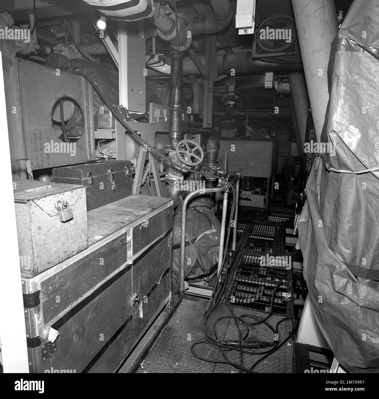 The upper level engine room No. 2 aboard the guided missile frigate DE ...