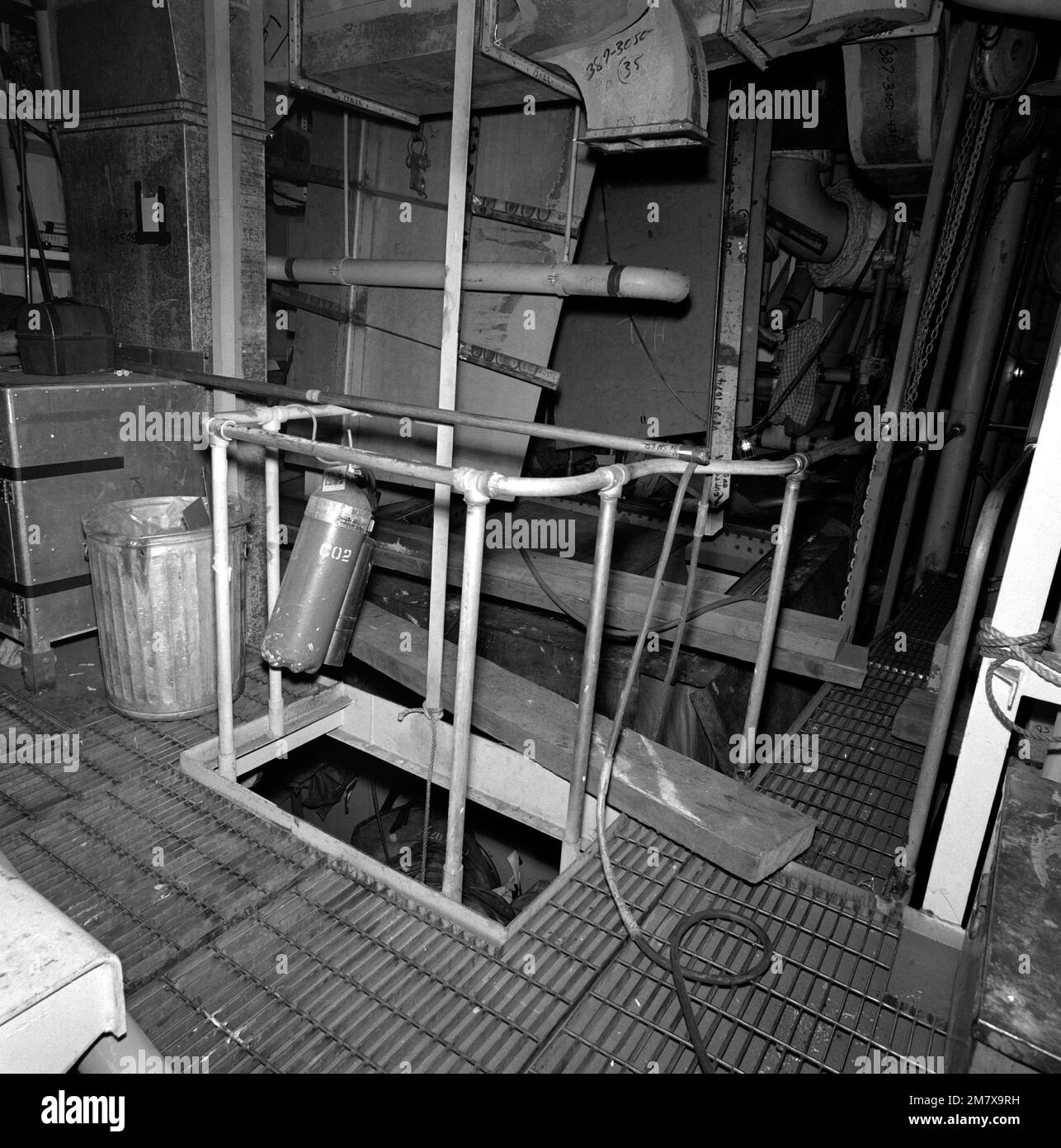 The upper level engine room aboard the guided missile frigate DE WERT ...