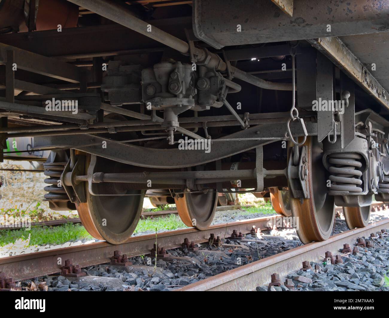 Train underside hi-res stock photography and images - Alamy