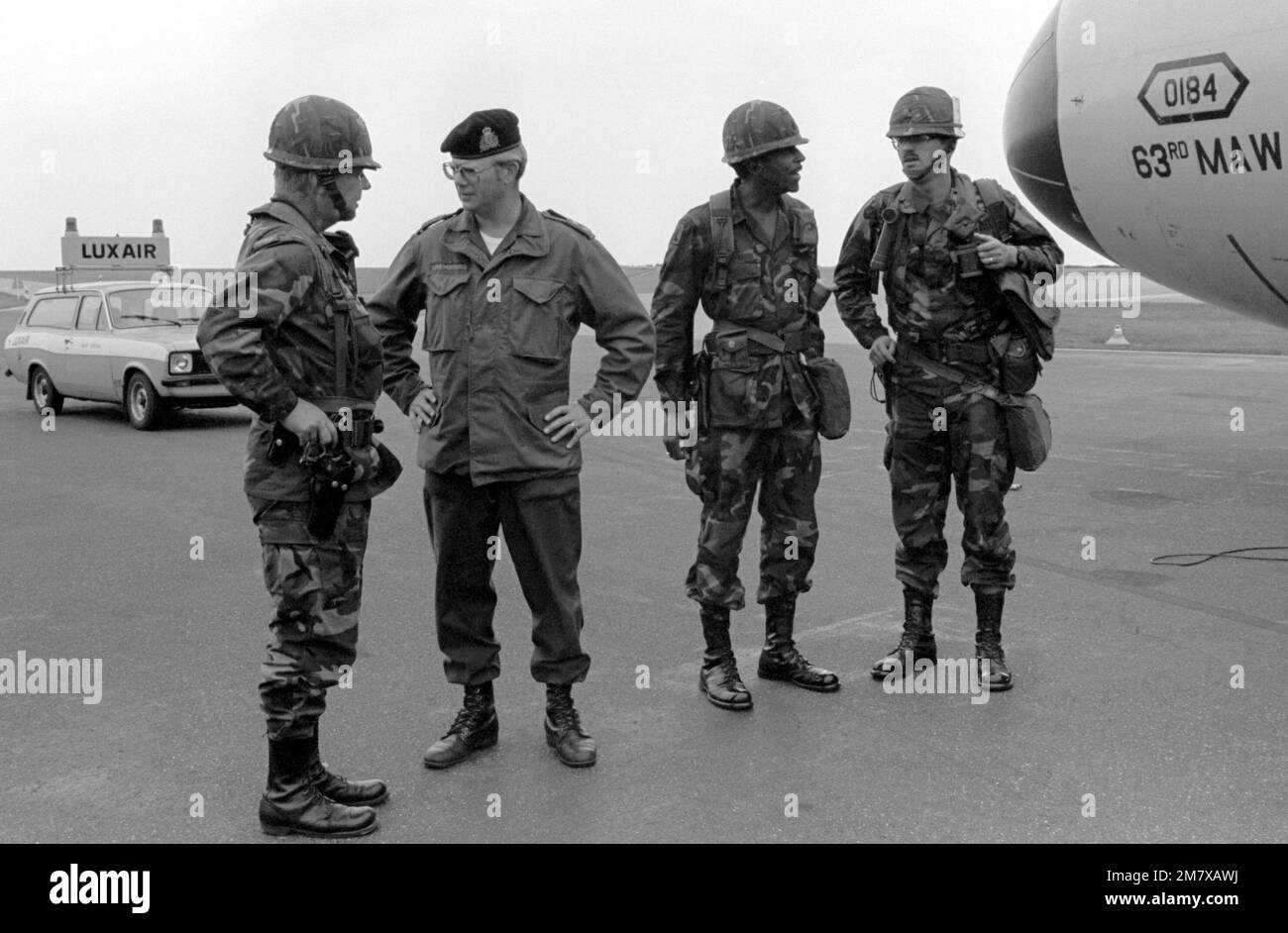 Luxembourg army hi-res stock photography and images - Alamy