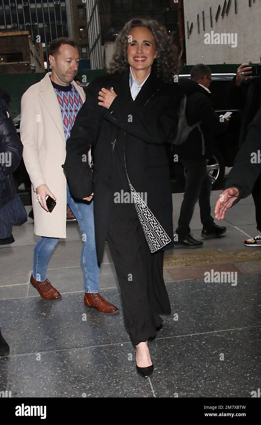 Andie MacDowell on Today Show to talk about her Hallmark channel series ...