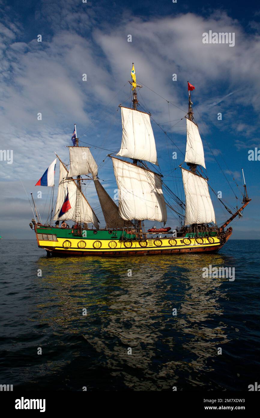 Russian replica frigate Shtandart, North sea, 2010 Stock Photo - Alamy